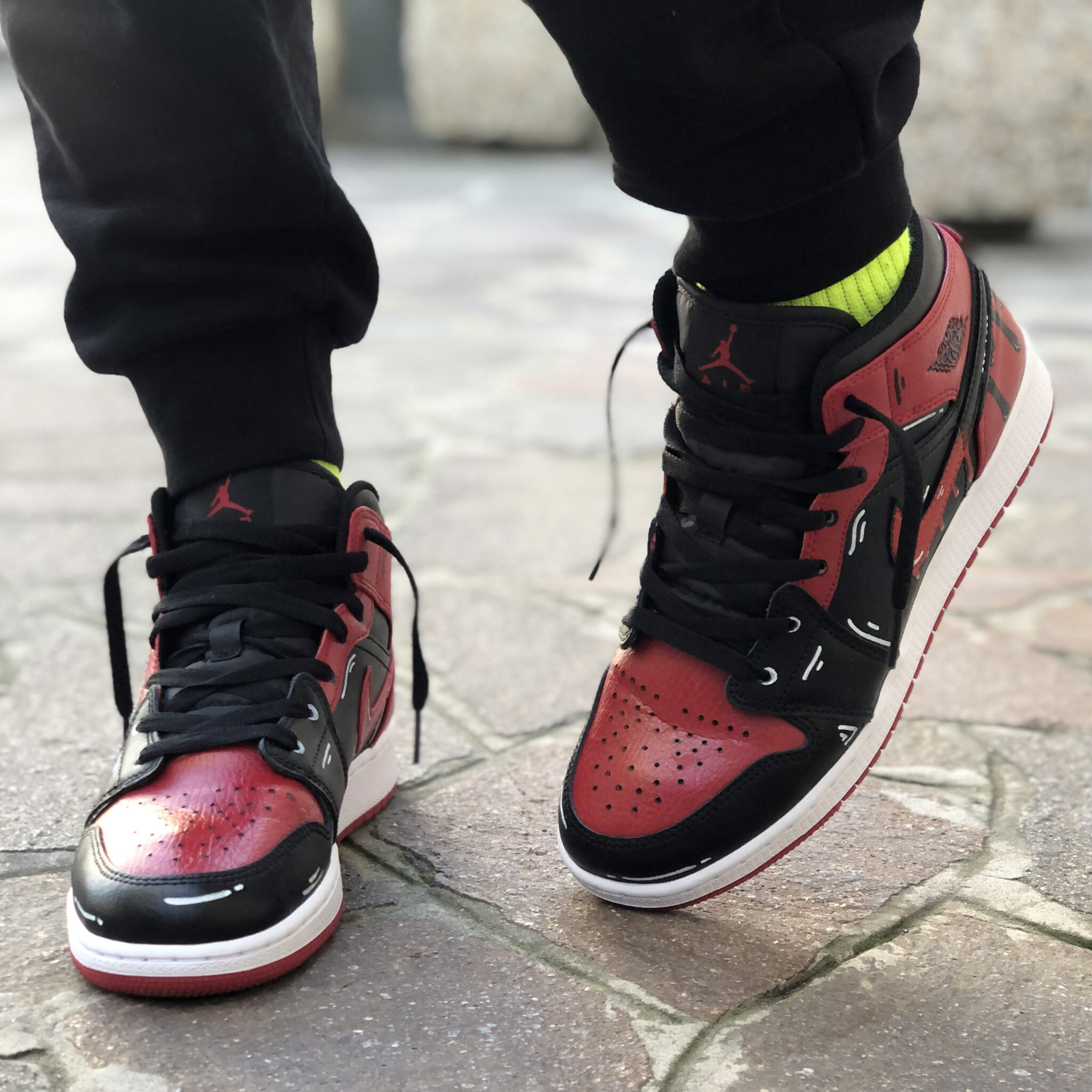 Nike Jordan 1 Custom Cartoon Rosso&Nero | LLab Scarpe Personalizzate