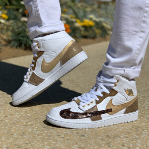 Nike Jordan 1 Custom Swoosh Pelle Oro | LLab Scarpe Custom