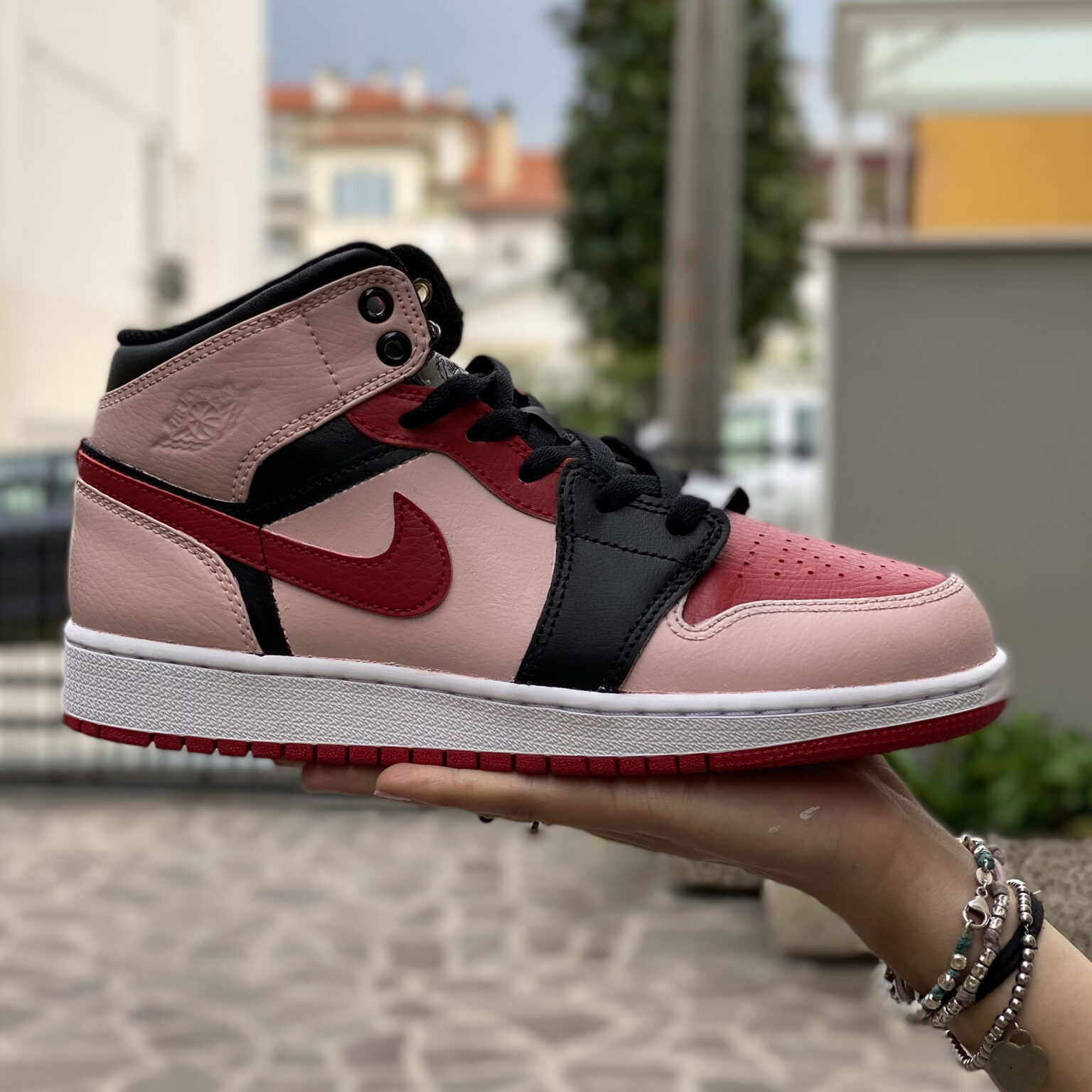 Nike Jordan 1 Custom Rosa, Rosso & Nero | LLab Scarpe Personalizzate