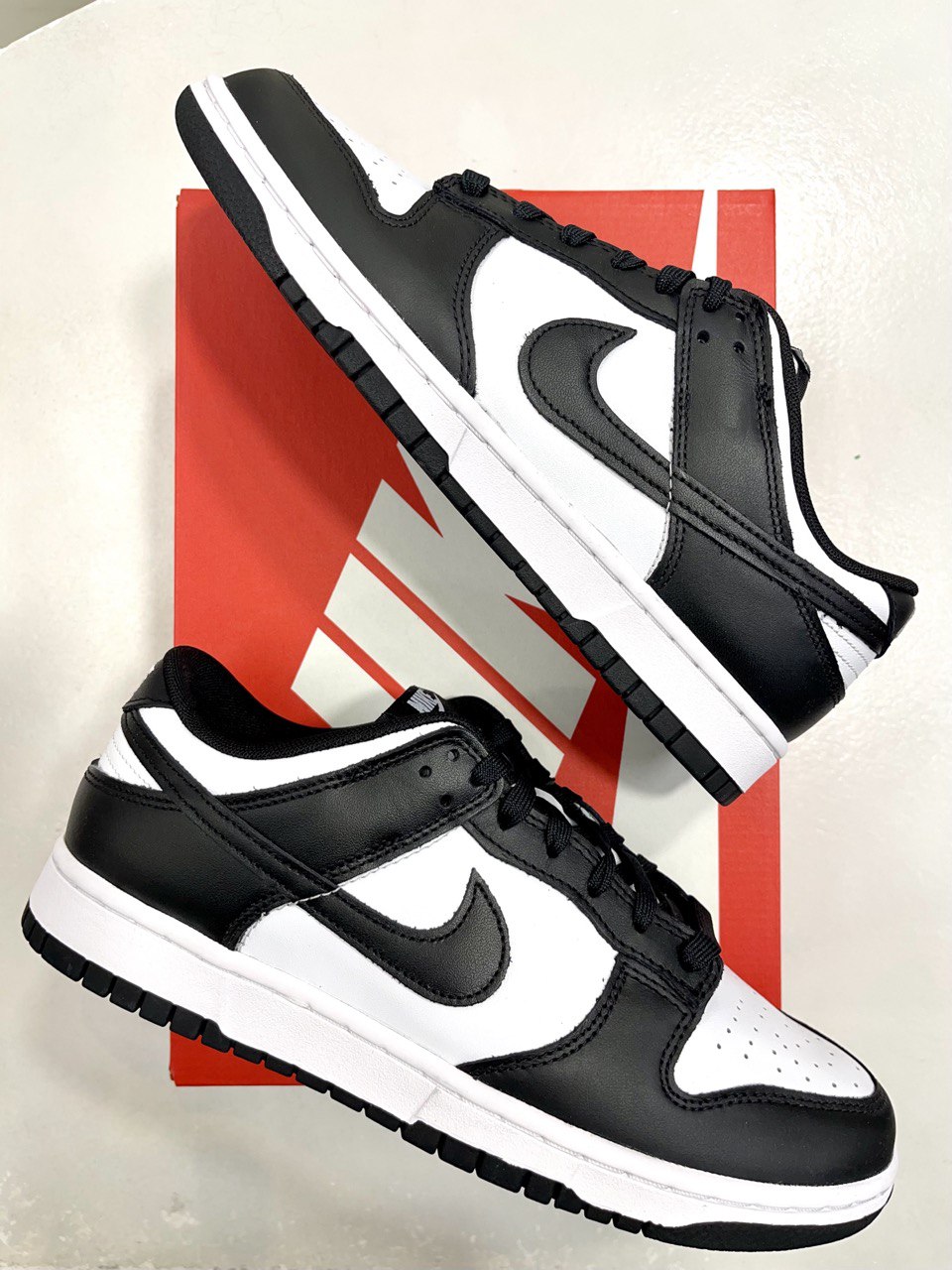 Nike Dunk Low Retro White/Black White | LLab Custom Resell